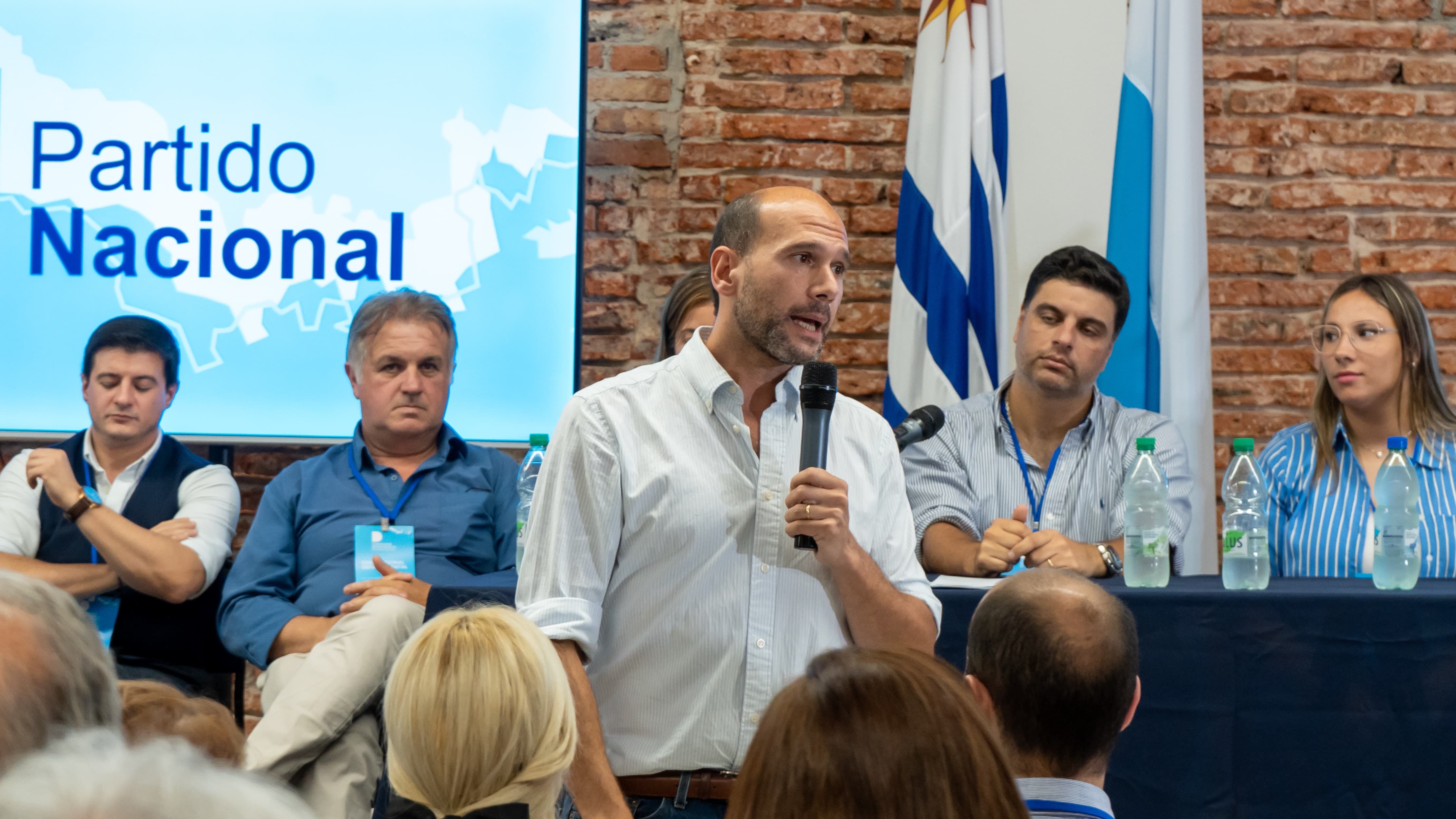 Se reunió la Convención Departamental de Montevideo del Partido ...